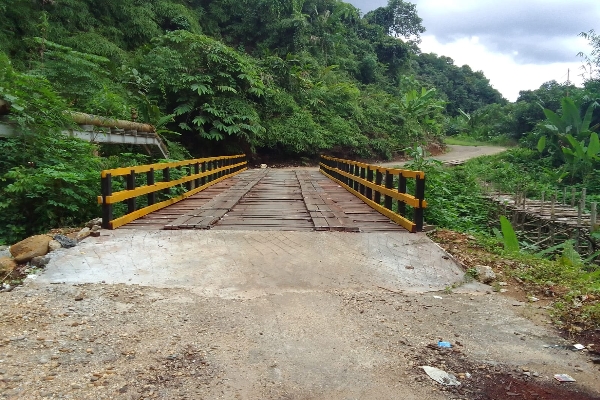 Pembangunan Jembatan Penghubung Desa Ahirnya Selesai Sesuai Dengan ...